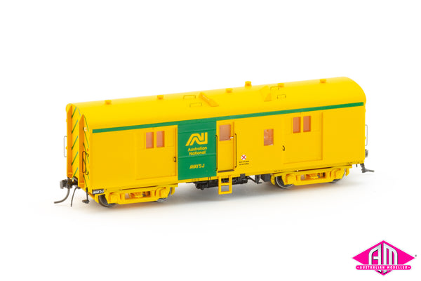 8300 Brake Van AVAY5-J 1980s Yellow/Green (8300 011) – Australian Modeller