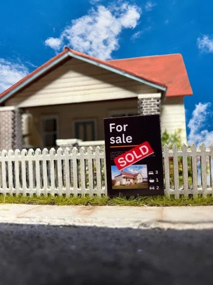 The Train Girl - TTG072 - Real Estate Signs (HO Scale) – Australian ...