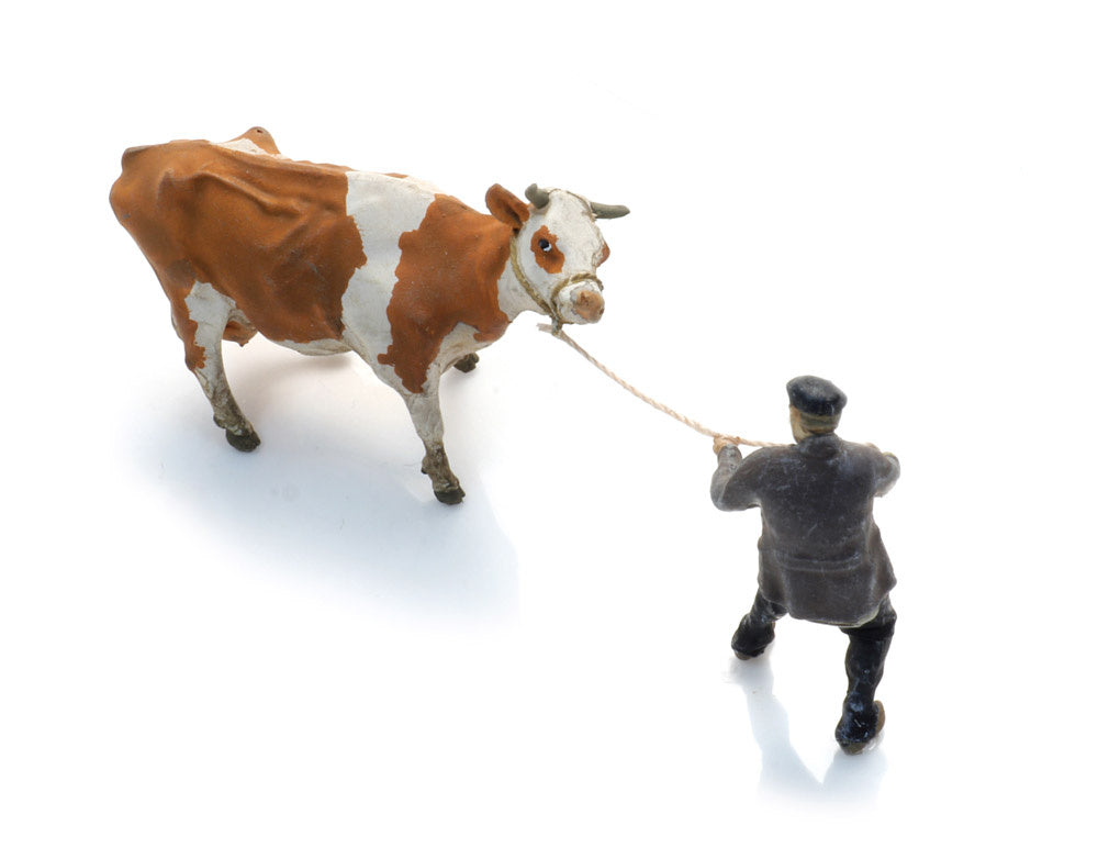 Artitec - Farmer with Obstinate Cow (HO Scale) – Australian Modeller